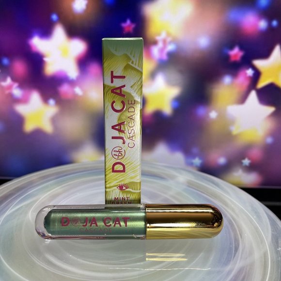BH Cosmetics | Makeup | Bh Cosmetics Doja Cat Cascade Liquid Eyeshadow ...